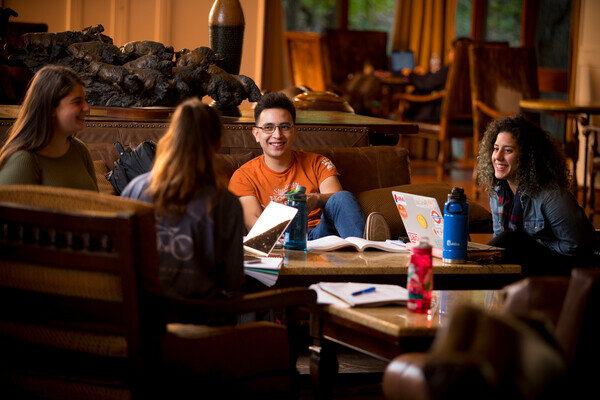 Undergraduate Assistant Positions | Economics | Liberal Arts | UT - Austin